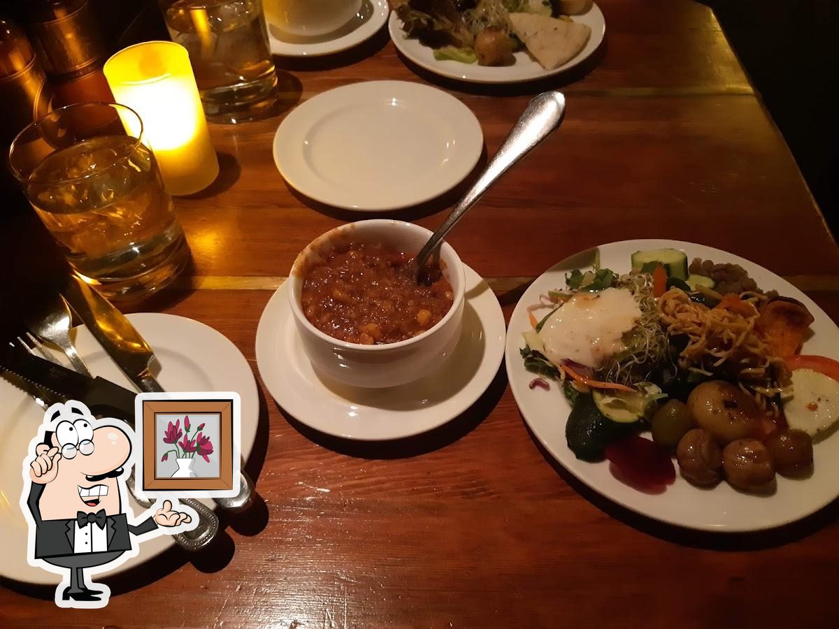 Smuggler's in Calgary - Restaurant menu and reviews