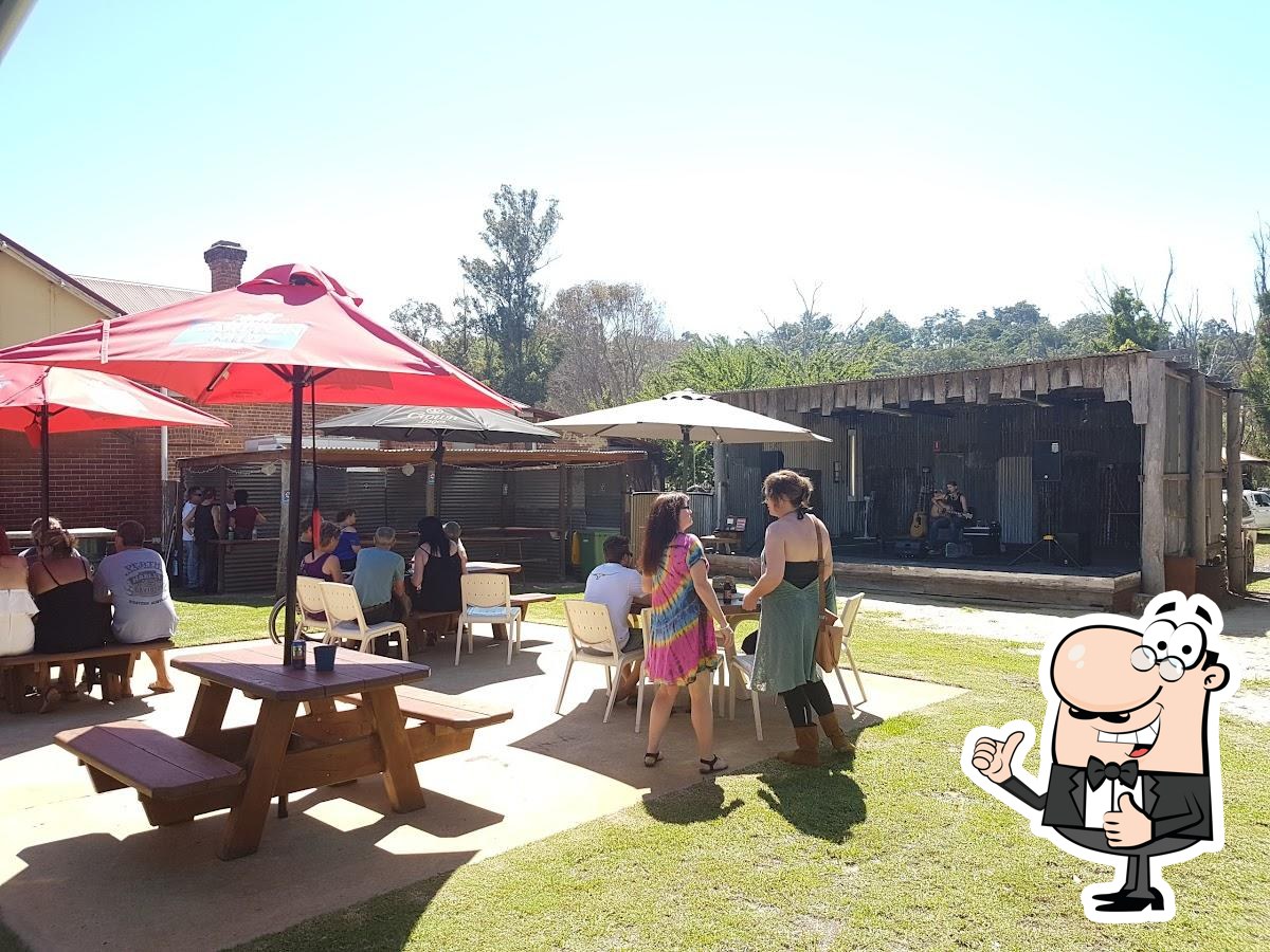 The Mumby Pub in Mumballup - Restaurant reviews