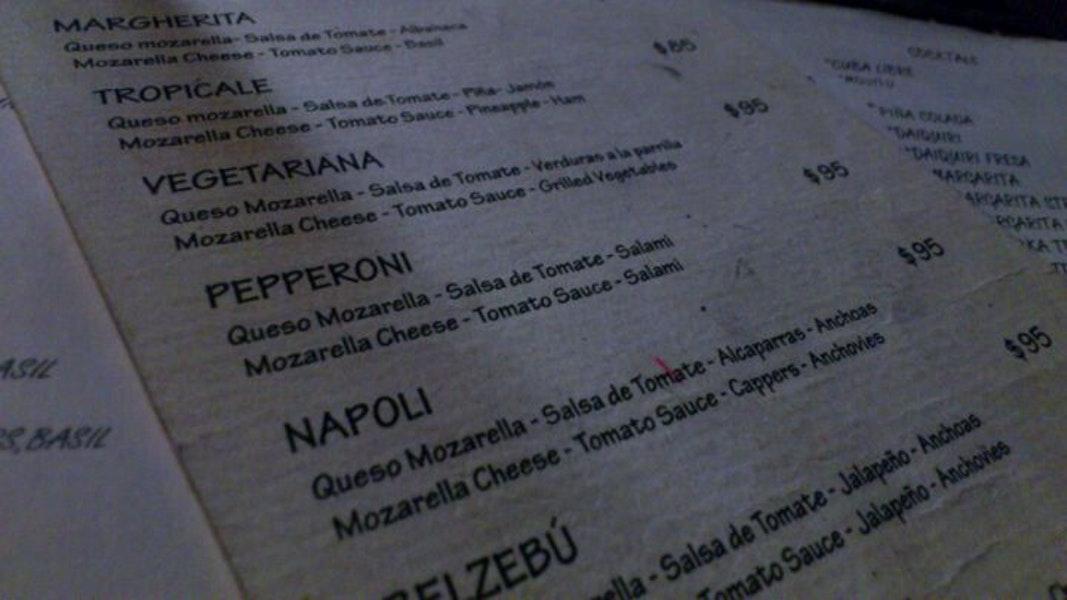 Menu at Mamma Rosa pizzeria, Isla Mujeres