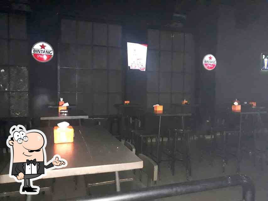 TRIANGLE BEER HOUSE pub & bar, Bandung, Jl. Braga No.103 - Restaurant ...