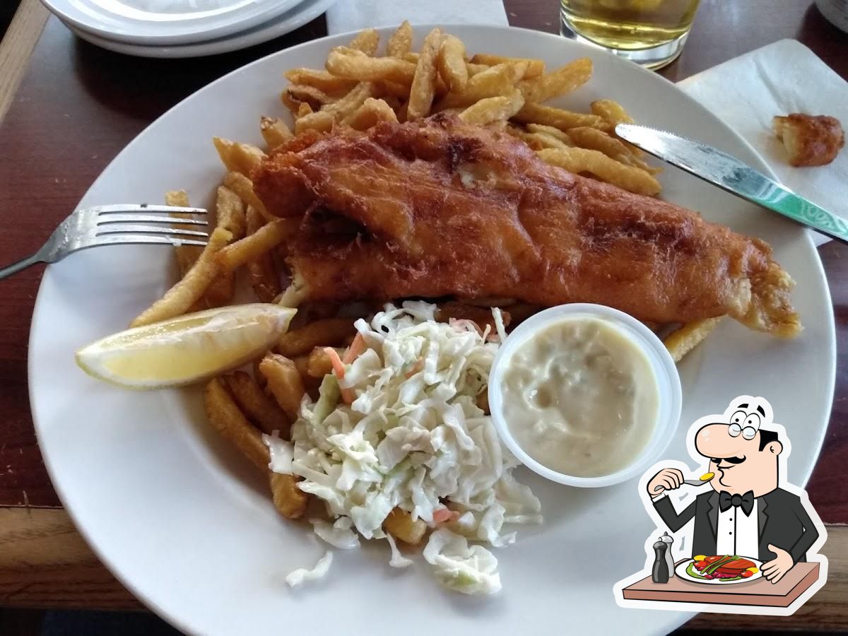 Molly Bloom's Irish Pub, University Shops Plaza, 170 University Ave W ...
