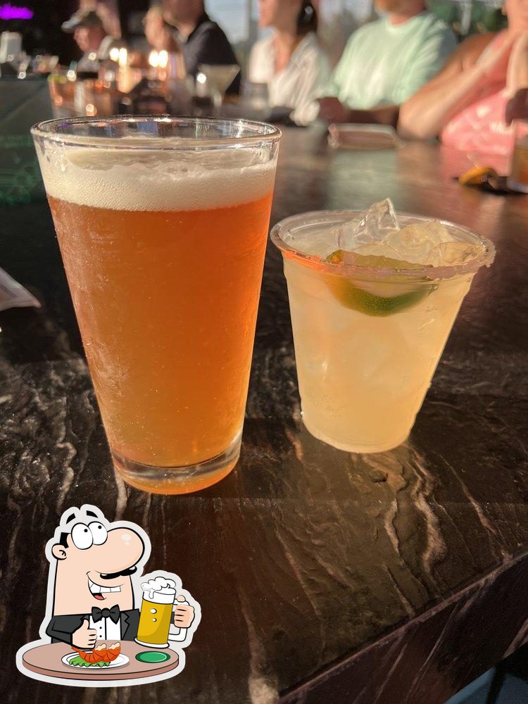 82 Degrees Bar - Grill in Saint Pete Beach - Restaurant menu and reviews