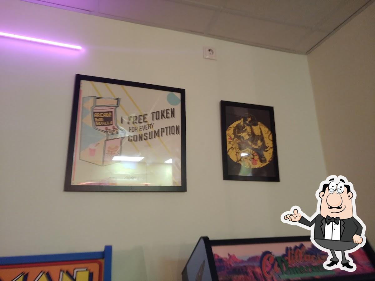 Checkpoint Arcade Bar, Sevilla - Carta del restaurante y opiniones