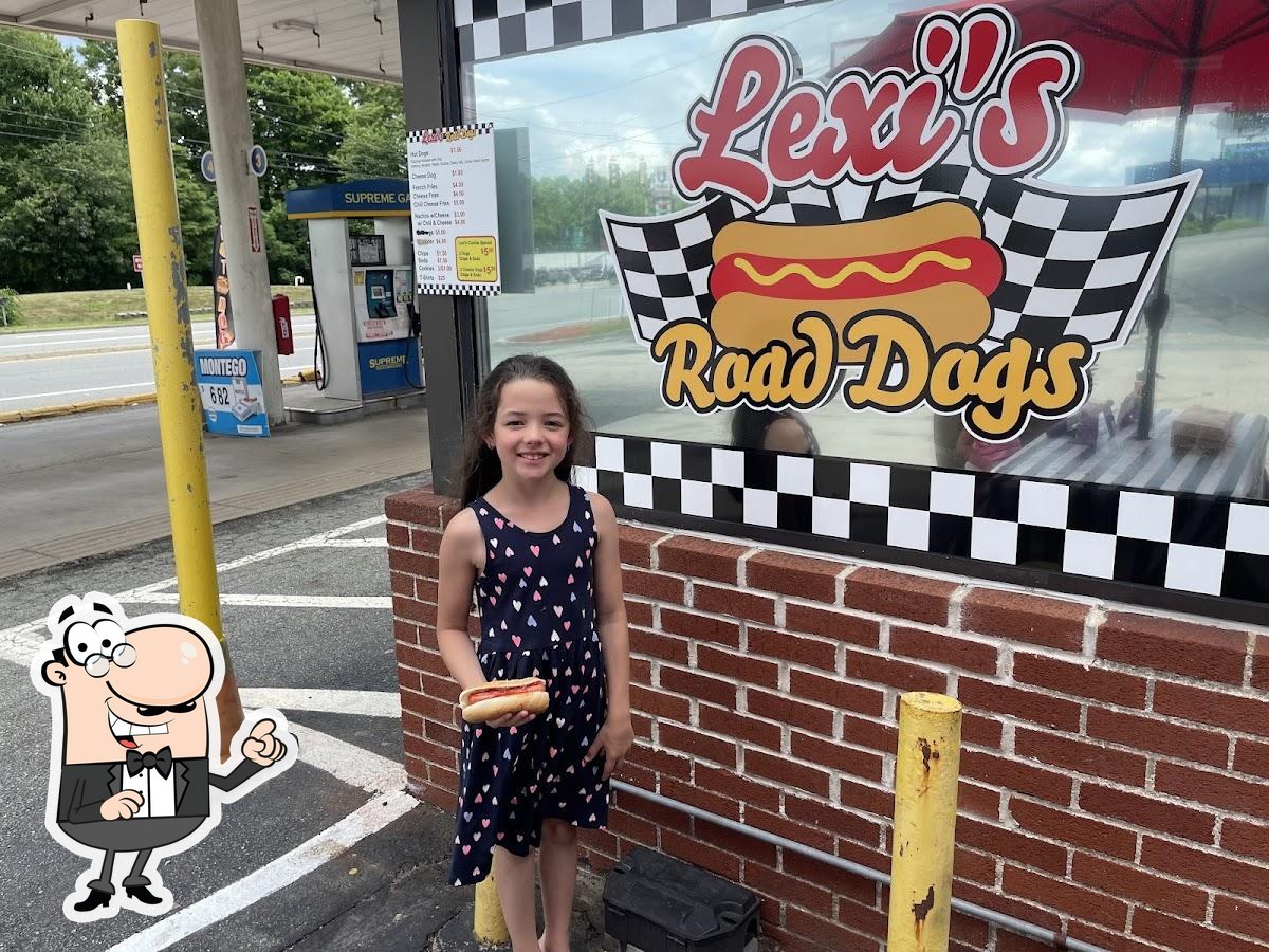 Lexi's road dogs in Westport - Restaurant menu and reviews