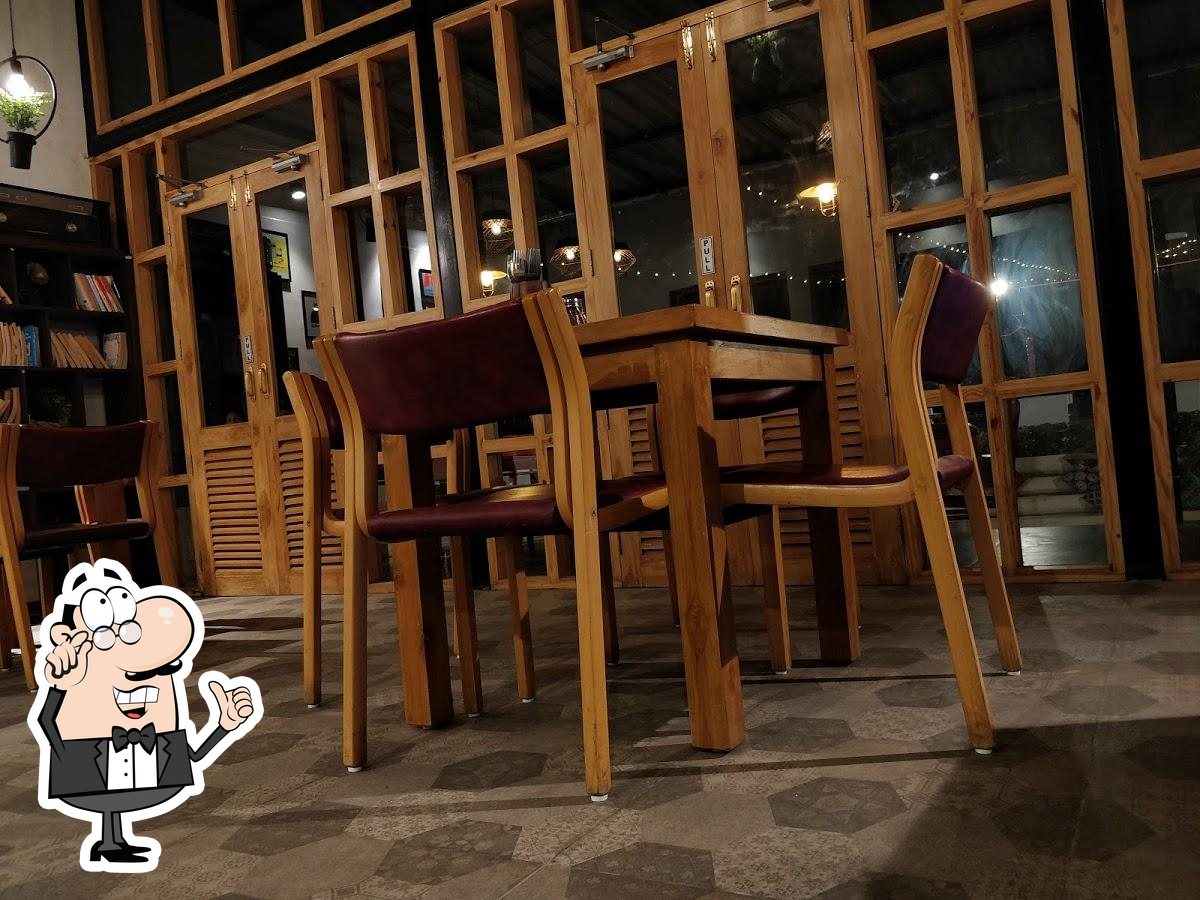 First Date Cafe, Rajkot, Avadh Road - Restaurant reviews