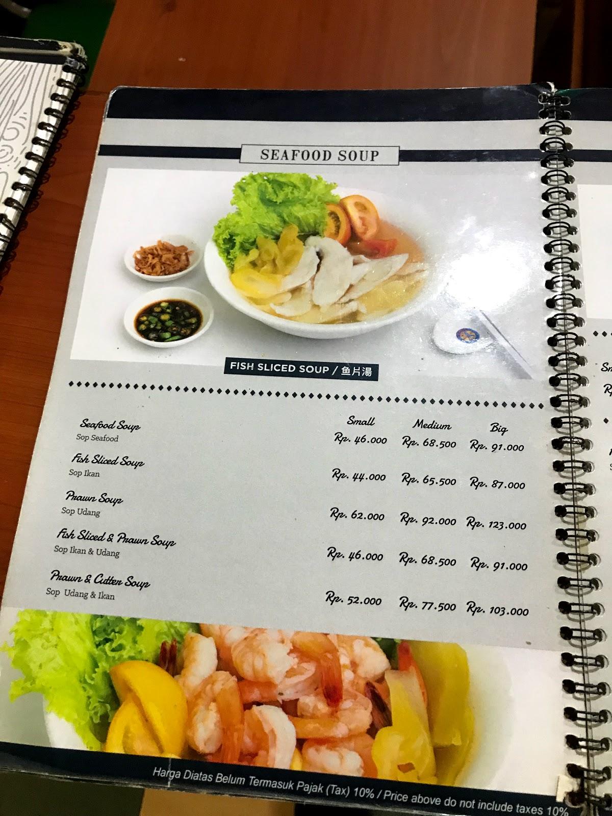Menu at Yong Kee Sea Food restaurant, Batam, Jl. Komp. Business Centre