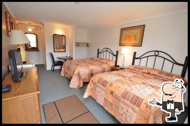 High Country Inn in Likely - Restaurant reviews