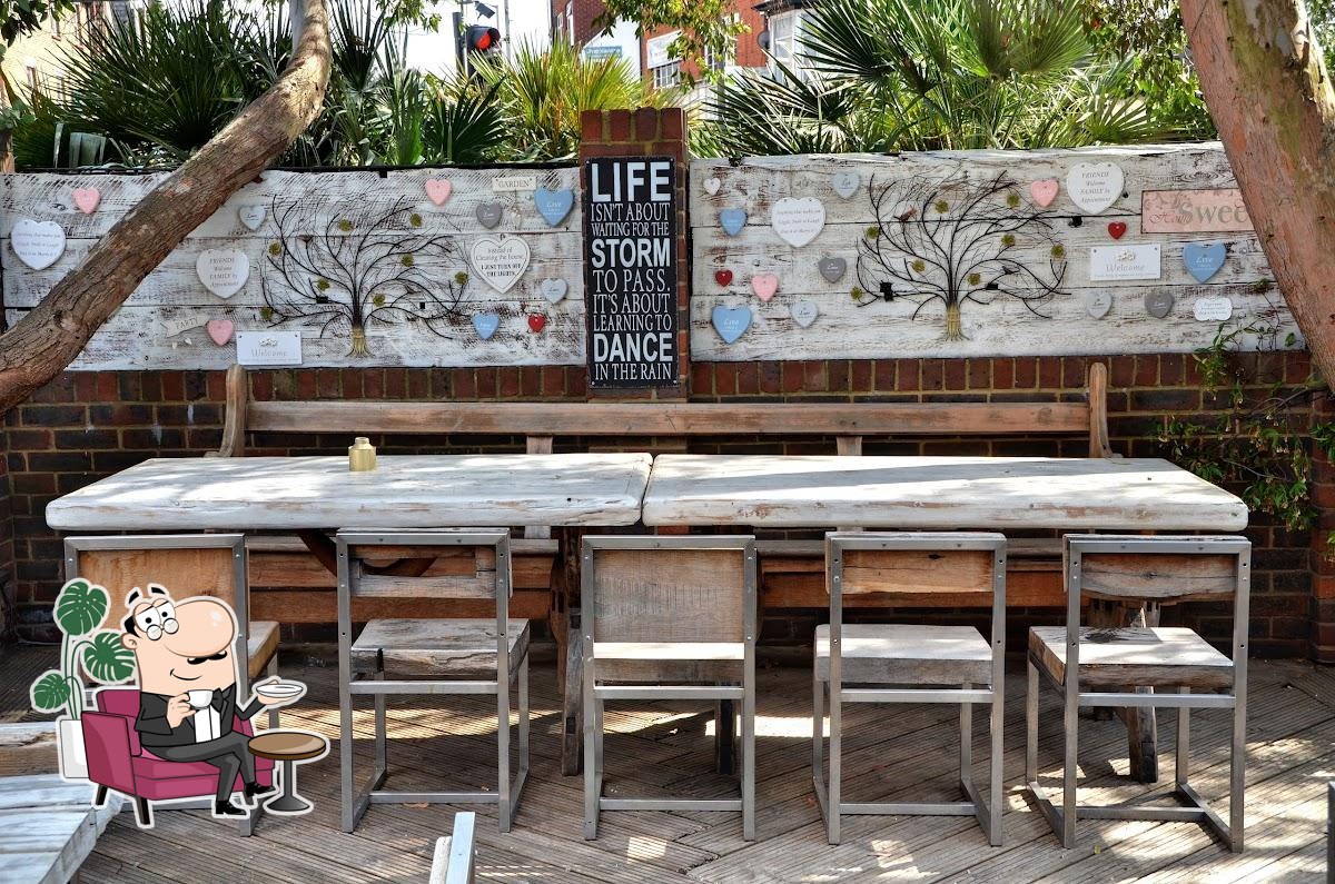The Tree House, 78 S End in Croydon - Restaurant menu and reviews