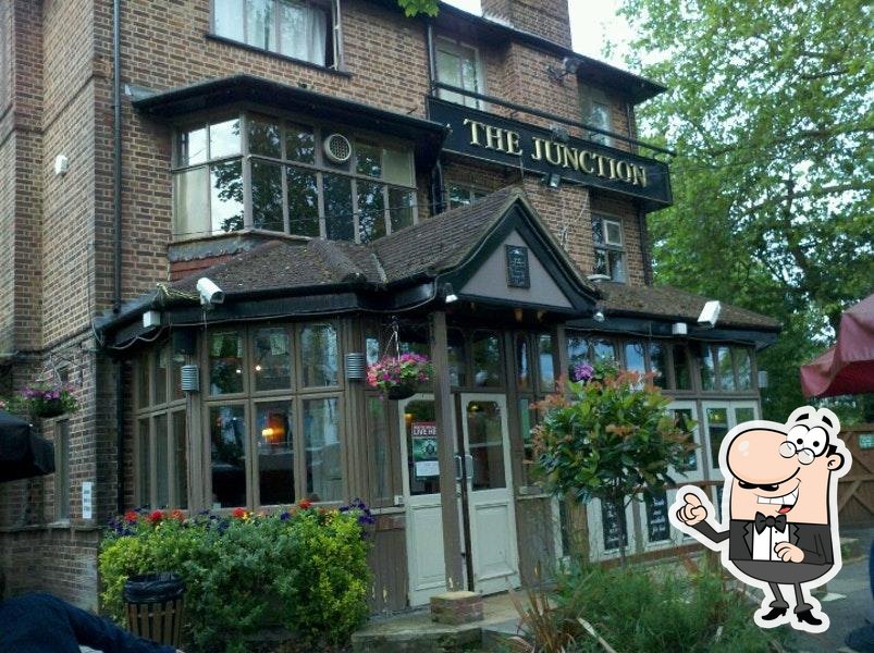 The Junction, 9 Gayton Rd in Harrow - Restaurant menu and reviews