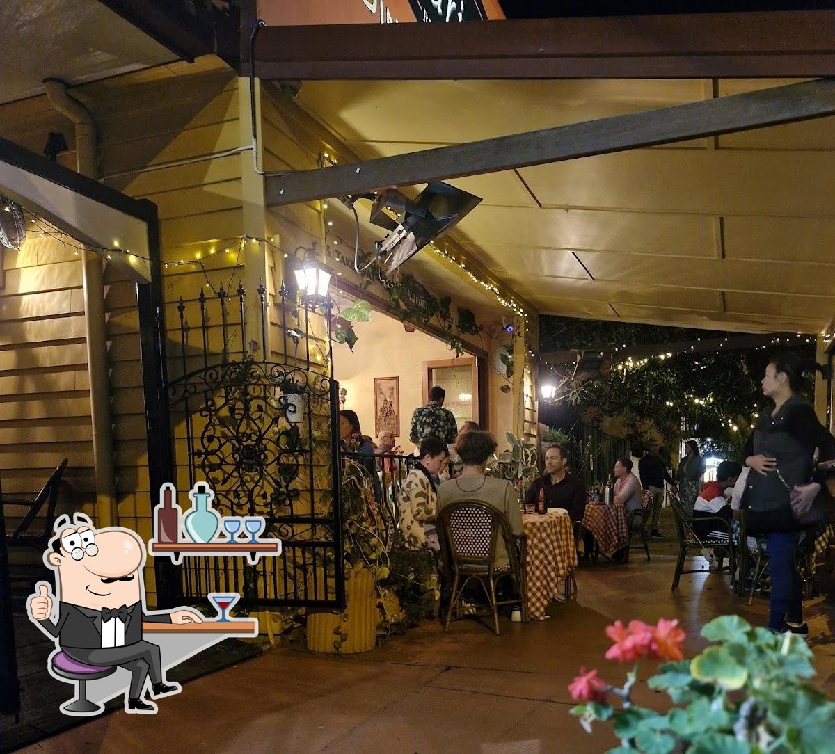 Marinara Restaurant, Hawthorne - Restaurant menu, prices and reviews