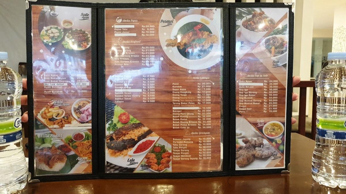 Menu at Ayam Goreng Fatmawati Sudiang restaurant, Makassar, Manggala ...