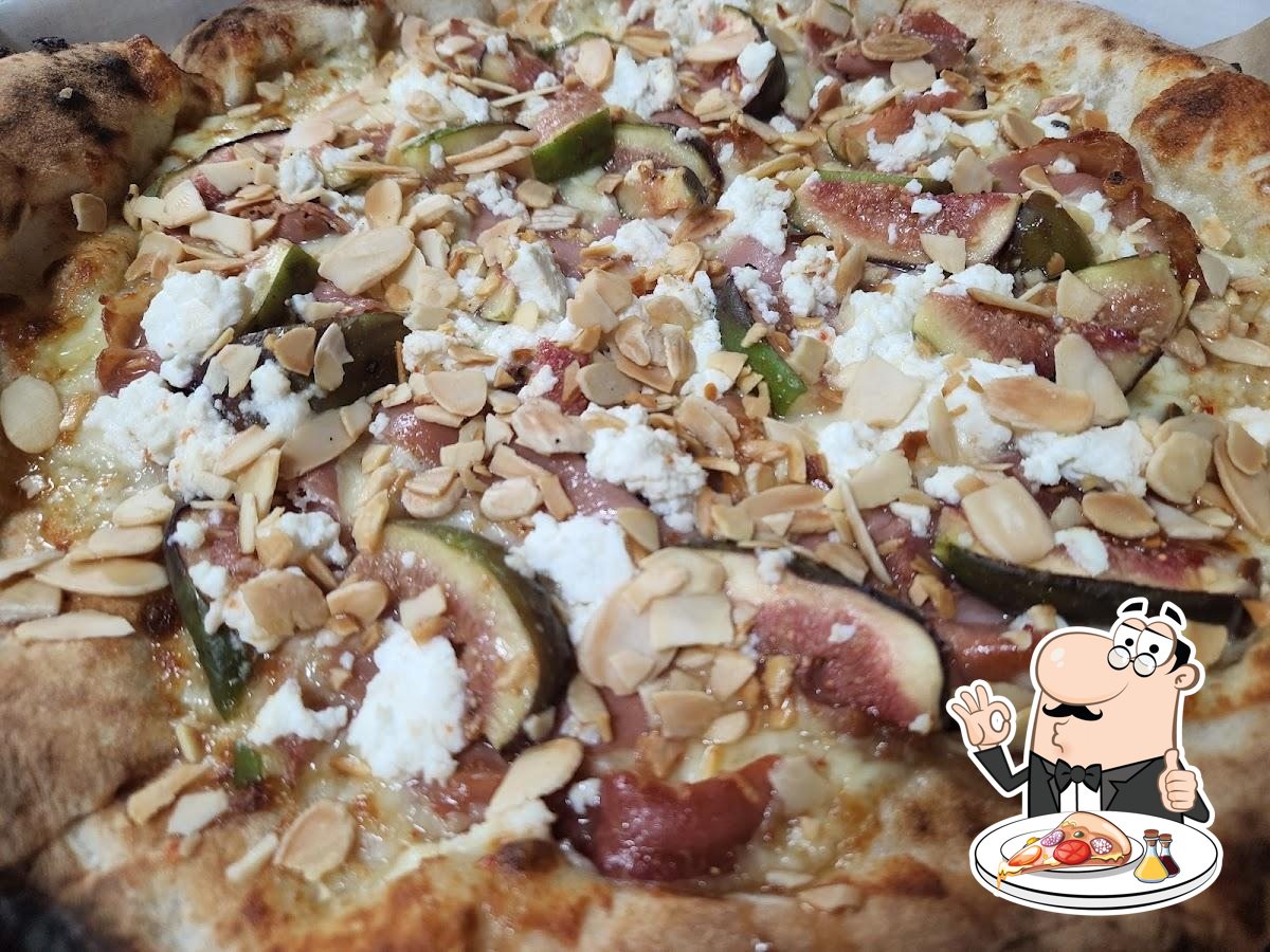 Spitfire Pizzaria, Florianópolis - Restaurant menu and reviews
