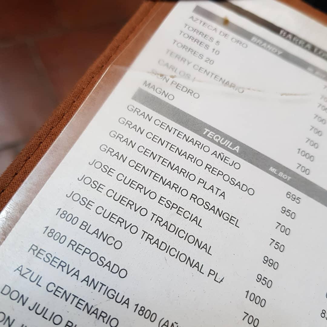 Menu at Los Milagros restaurant, San Miguel de Allende, Relox 17