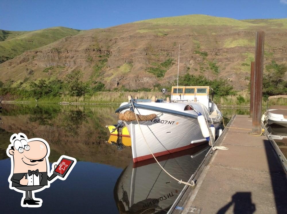 Boyer Park & Marina Snake River Grill, Colfax - Restaurant menu, prices ...