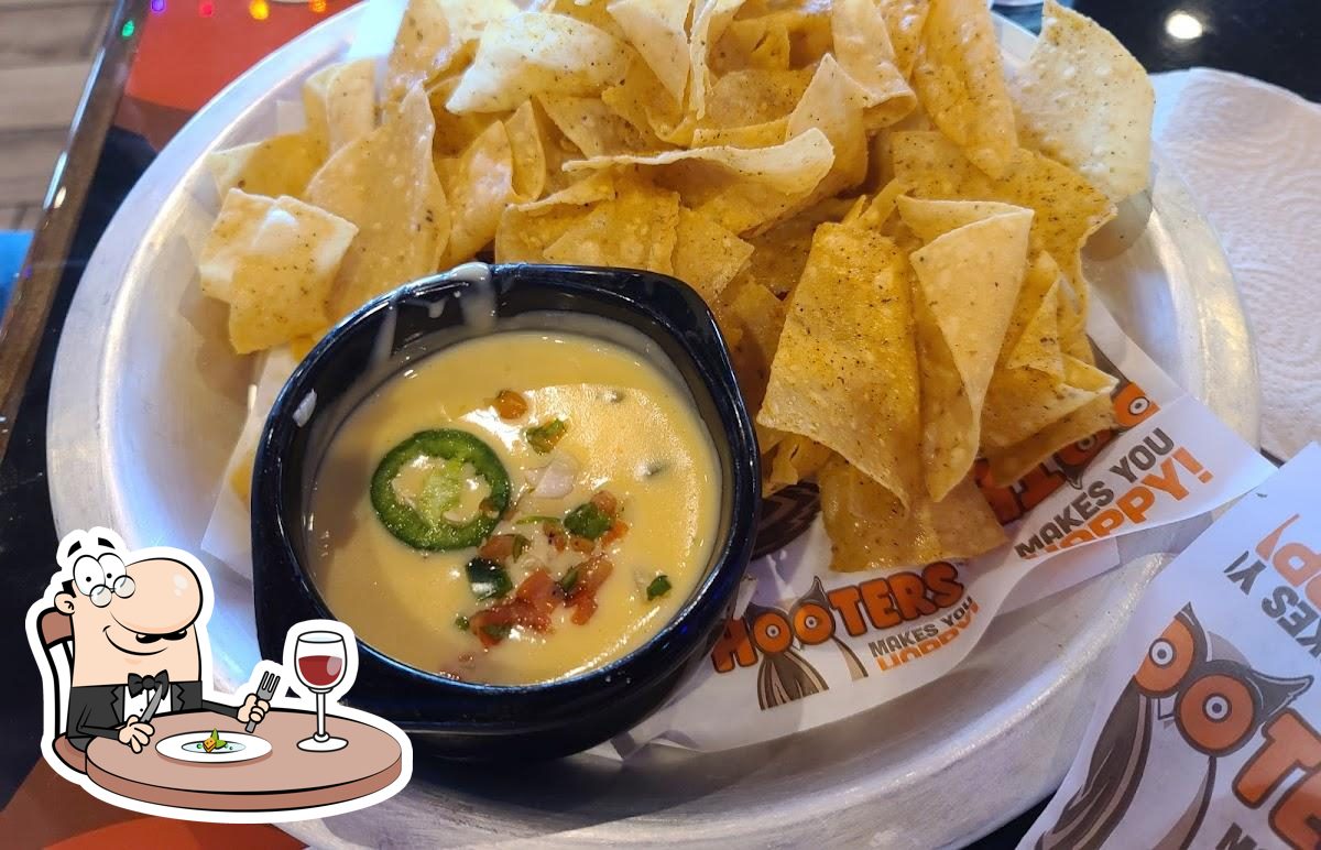 Hooters, 6454 Siegen Ln in Baton Rouge - Restaurant menu and reviews
