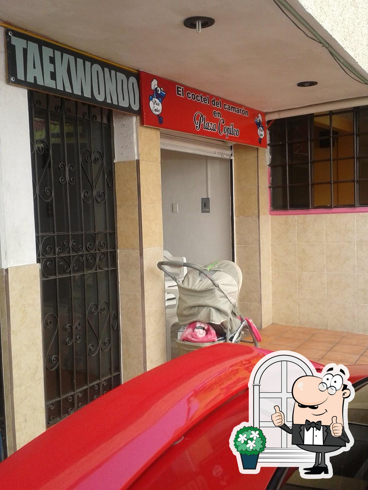 Restaurante El coctel del camarón en Plaza Copilco, Mexico