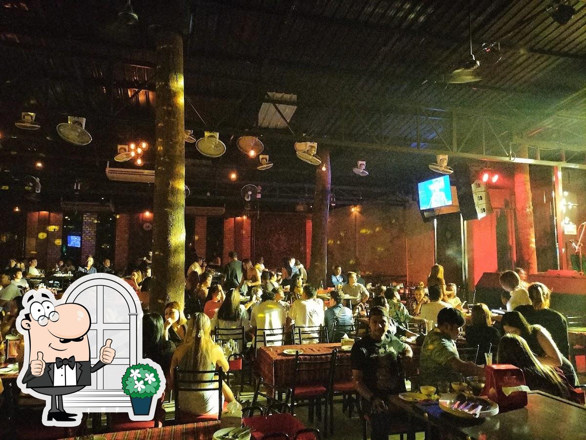 The plean pub & bar, Surat Thani - Restaurant reviews