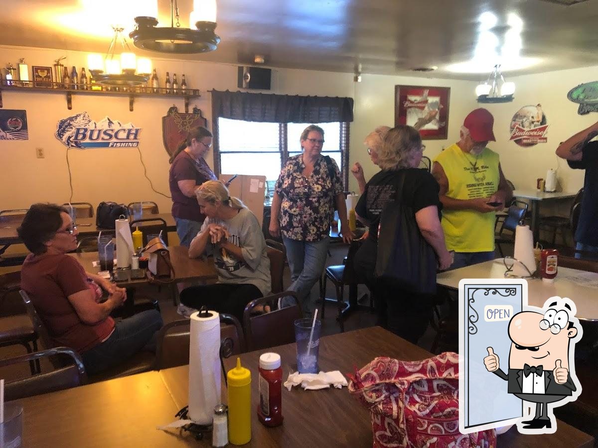 Clover Bottom Bar & Grill in Washington - Restaurant menu and reviews