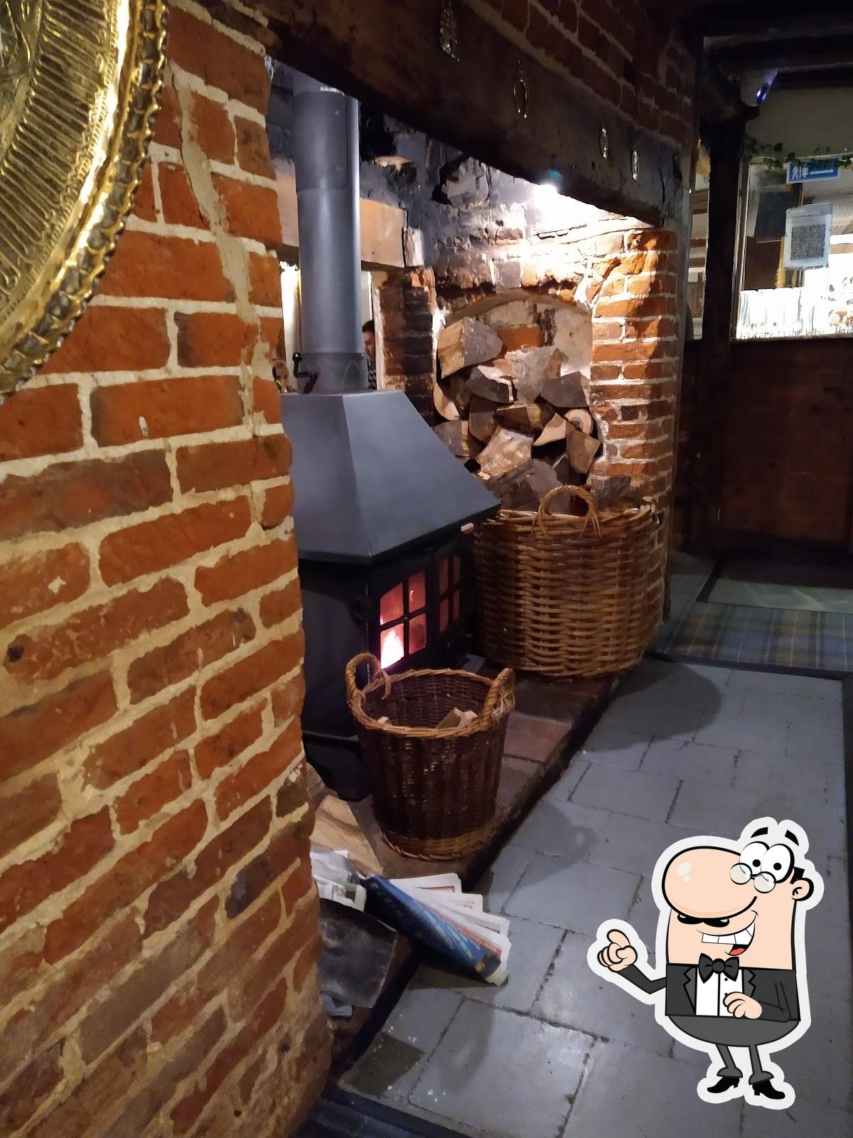Roydon White Hart, Diss Norfolk, Diss - Restaurant menu, prices and reviews