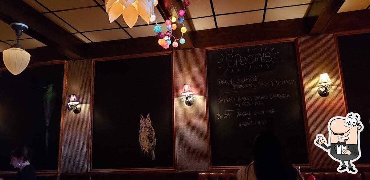 Skyline Restaurant in Toronto - Restaurant reviews