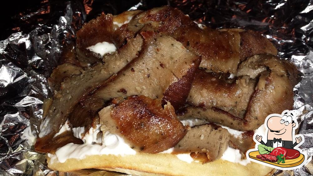 Gyro Hut in Cedar Rapids - Restaurant menu and reviews