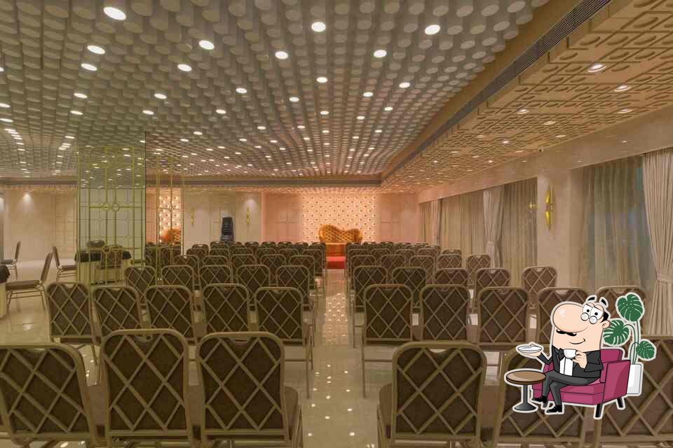 Royal Dine Pal RTO Restaurant Banquet, Surat, 1st Floor Marvella ...