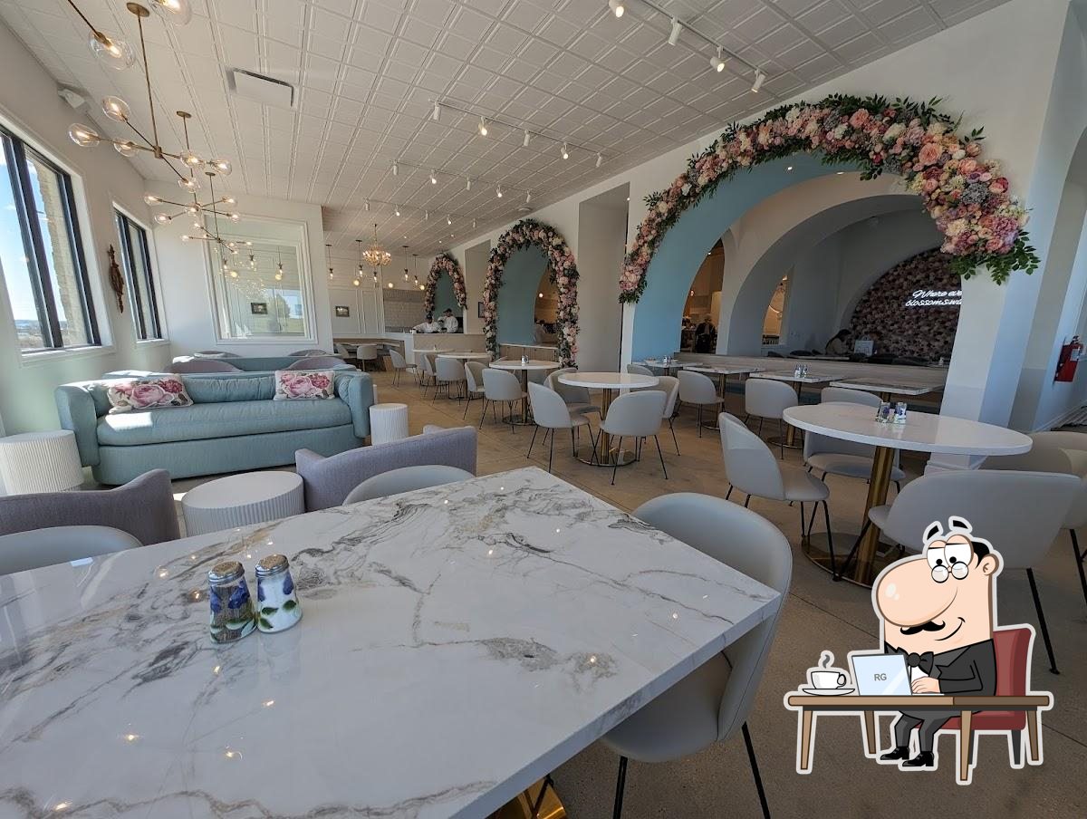 Roses & Berries Cafe, Dubuque - Restaurant menu, prices and reviews