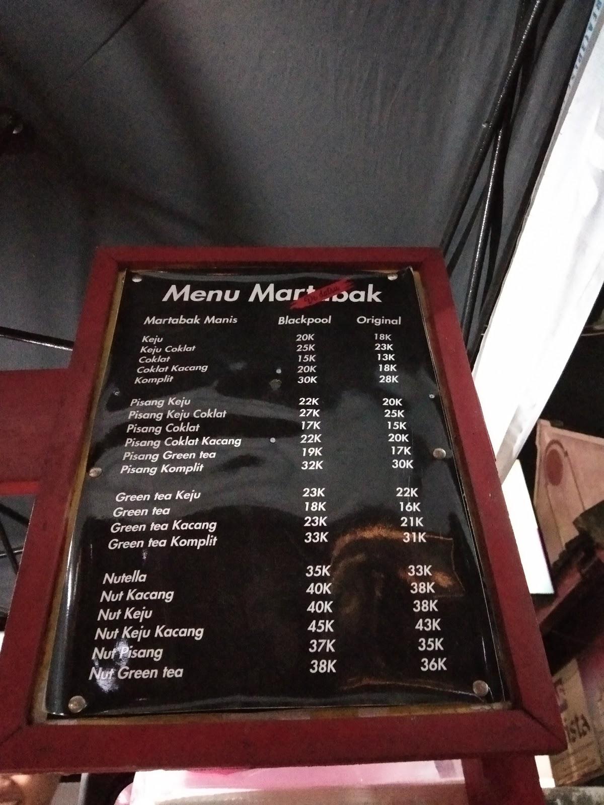 Menu at martabak hitam manis dedatsu restaurant, Sariharjo