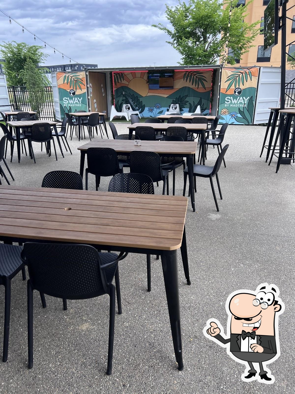 Oakley Greens, Cincinnati - Restaurant menu, prices and reviews