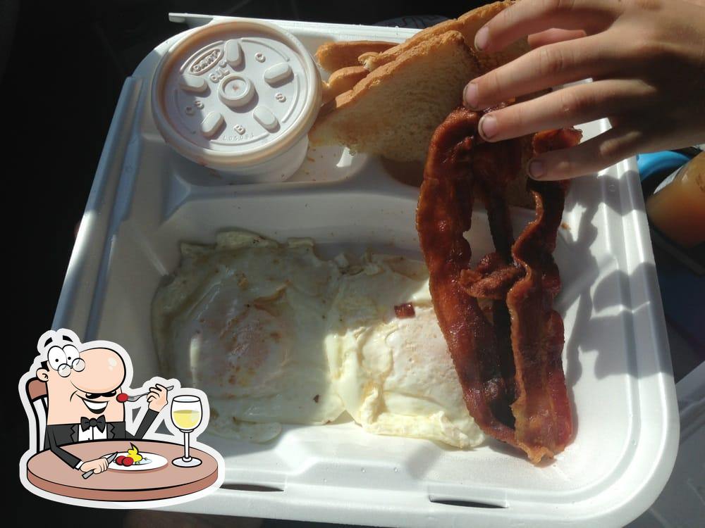 Cub Drive In in Brownfield - Restaurant menu and reviews