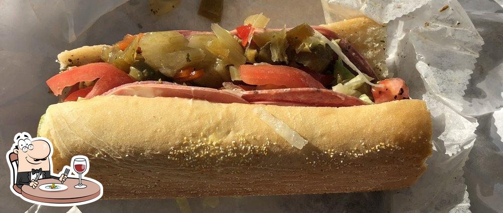 Fontano's Subs, 1058 W Polk St in Chicago - Restaurant reviews
