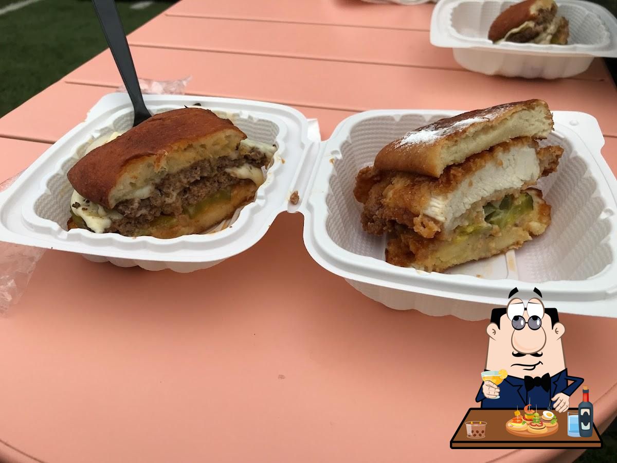 The Beignet Stand, 8343 Broadway in San Antonio - Restaurant reviews