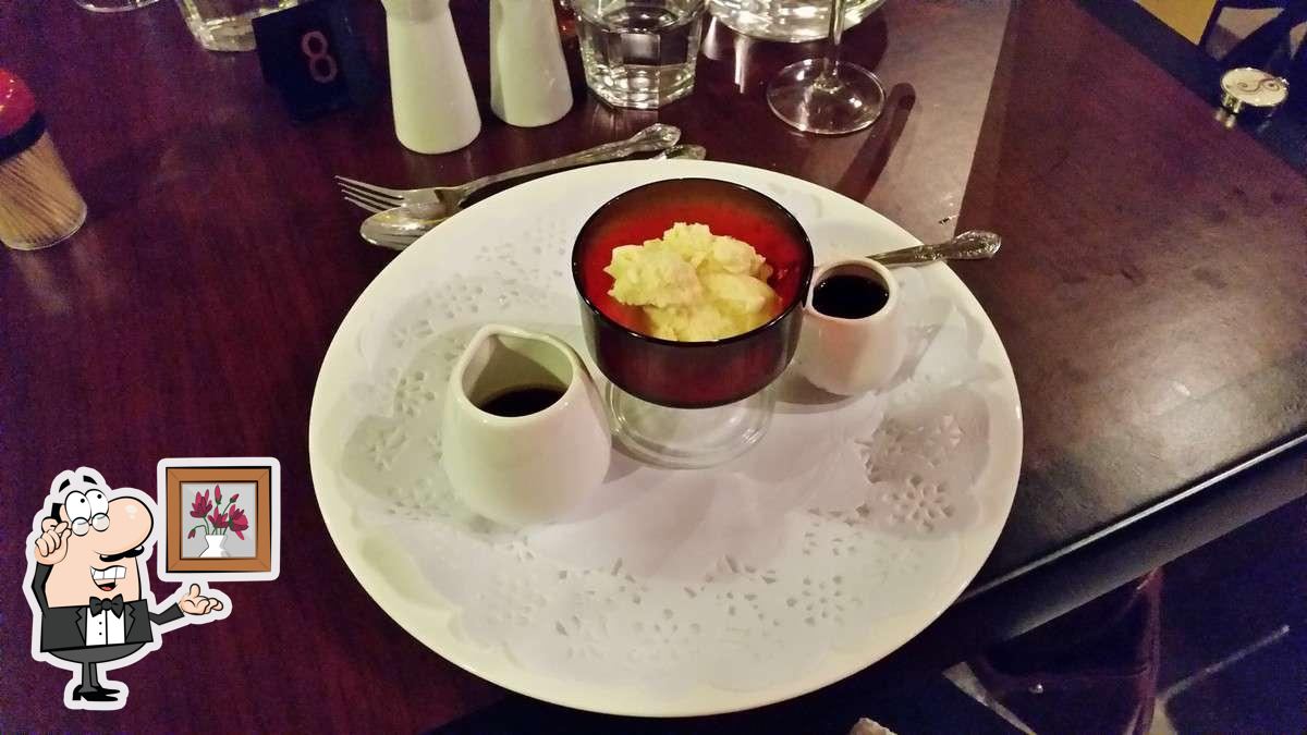 Rainbow Gallery & Cafe Bar, Moonambel - Restaurant menu, prices and reviews
