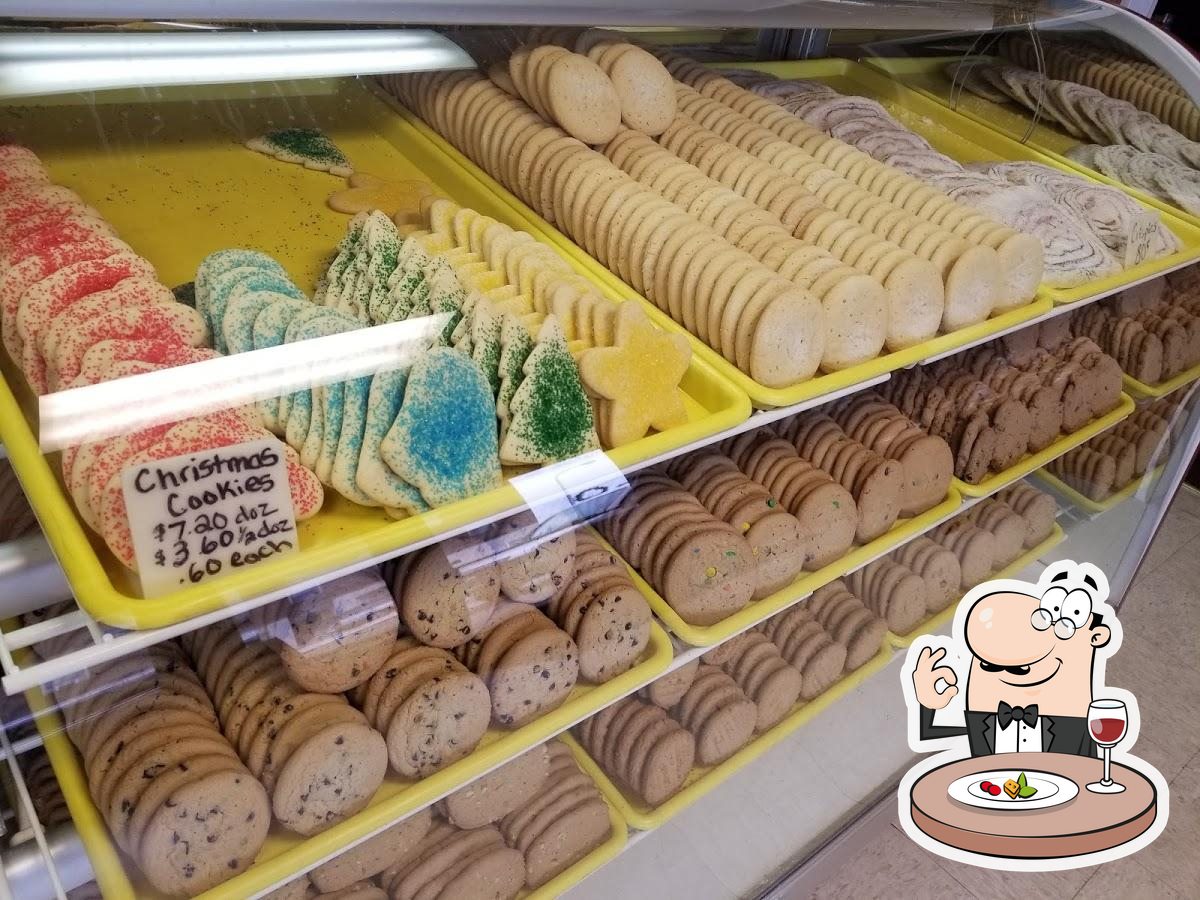 R & R Bakery in Clara City - Restaurant reviews