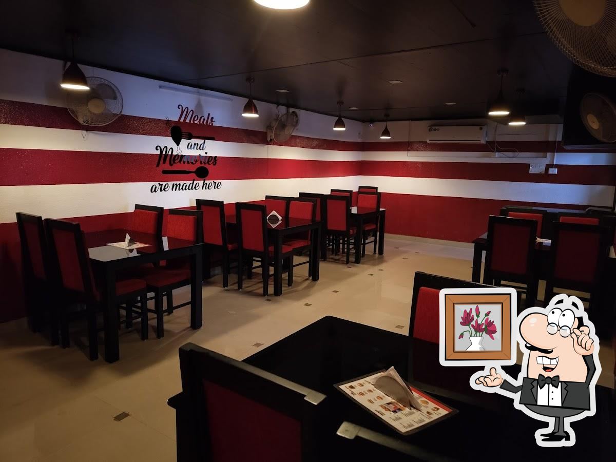 Quilon's Fried Chicken, Oyoor - Restaurant menu, prices and reviews
