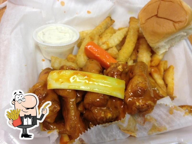 Ching's Hot Wings in Memphis - Restaurant menu and reviews