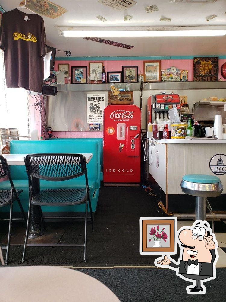 Rock-Cola 50's Cafe, Indianapolis - Restaurant menu, prices and reviews