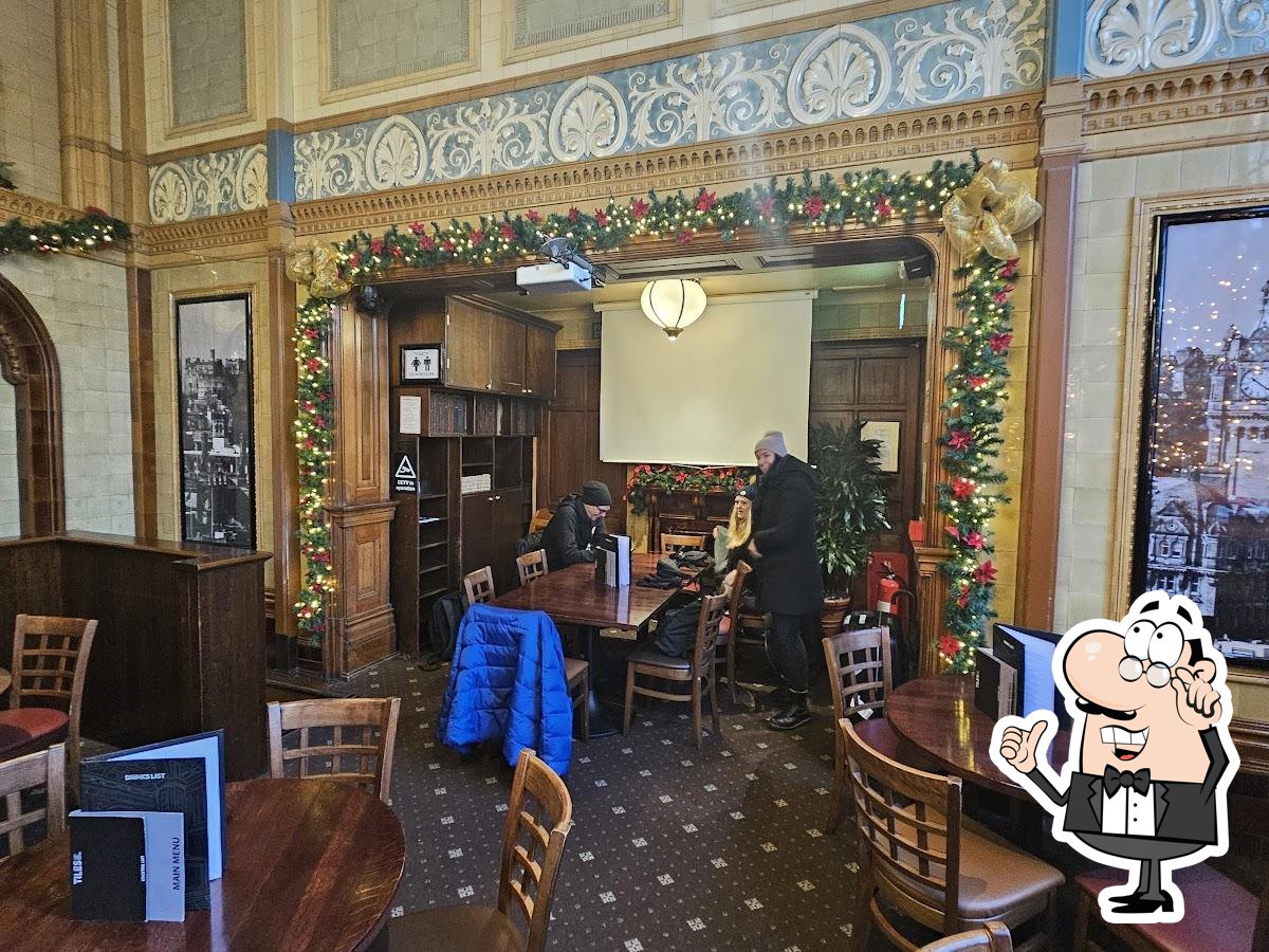 Tiles Bar, Edinburgh - Restaurant menu, prices and reviews