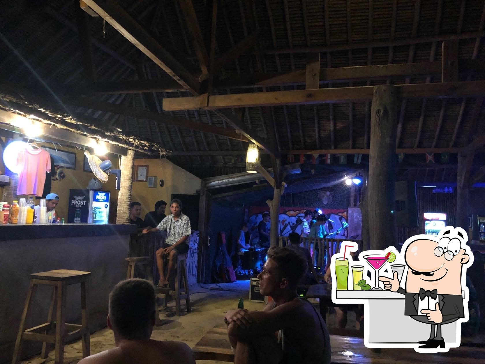 surfers bar Kuta Lombok, Kuta - Restaurant reviews
