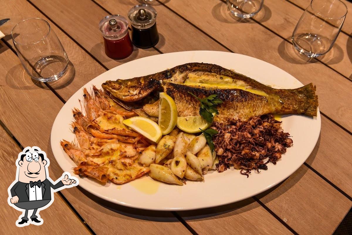 Fishmonger Blueberry Square pub & bar, Roodepoort - Restaurant menu and ...