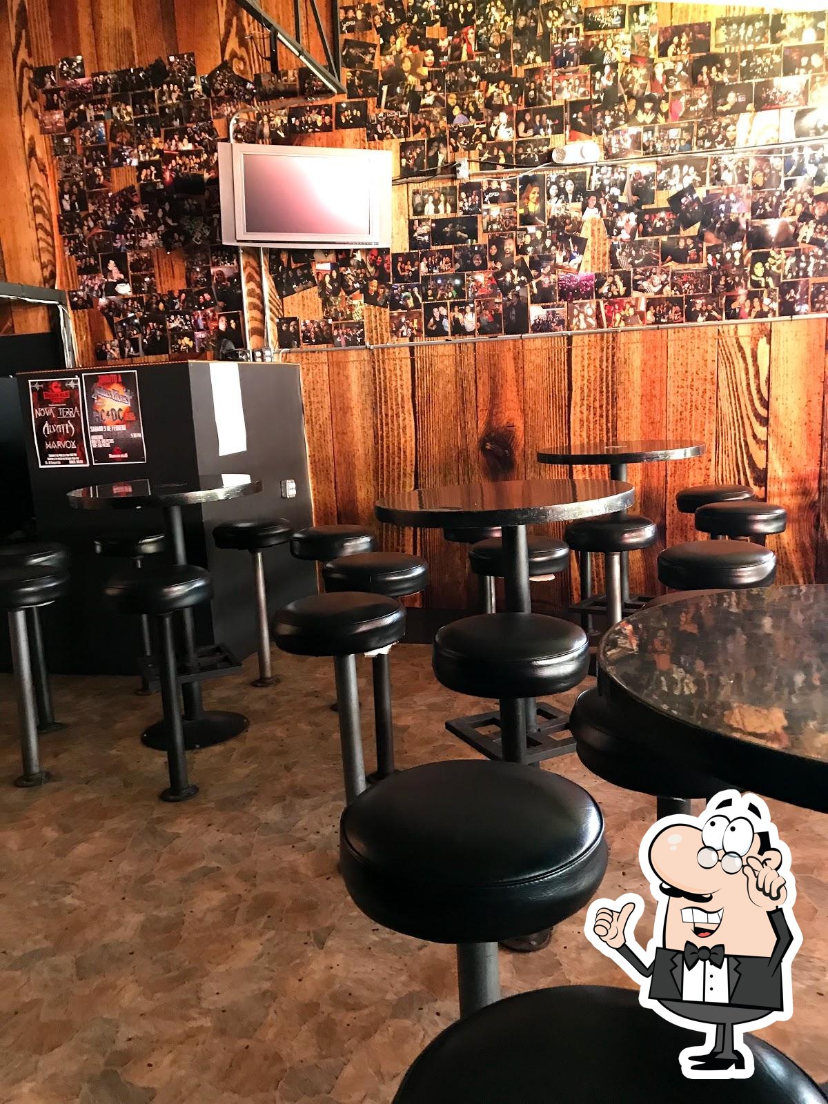 Dragon Rojo Rock Bar, Tijuana - Restaurant menu, prices and reviews