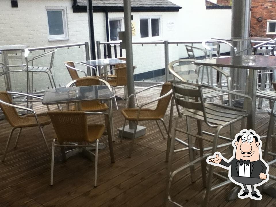 Advocate Arms Hotel in Market Rasen - Restaurant menu and reviews