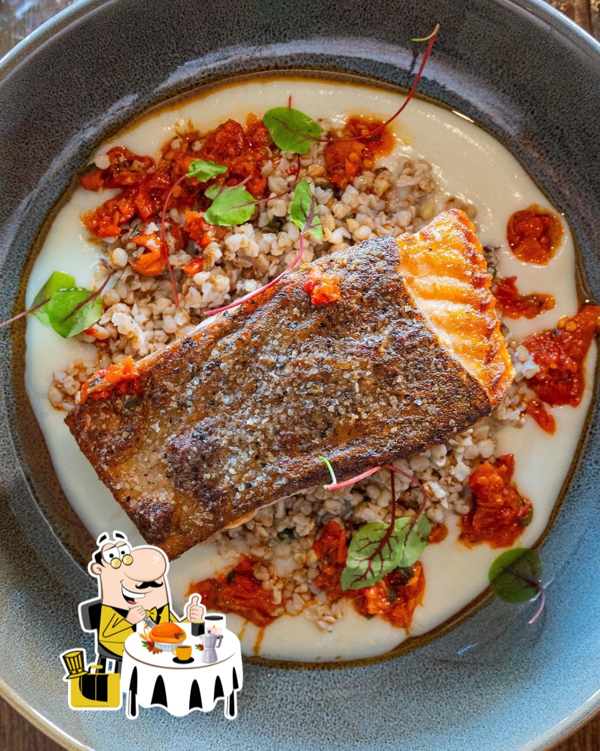 Ventura Restaurant and Bar in Airlie Beach - Restaurant menu and reviews