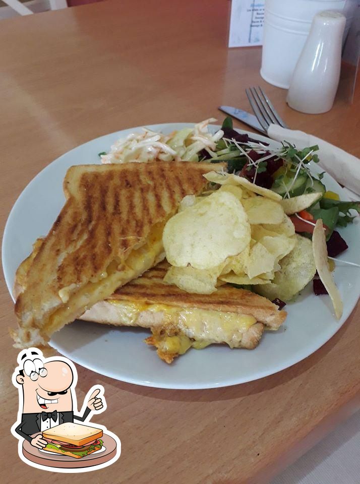Stepping Stones Cafe in Sutton on Sea - Restaurant reviews