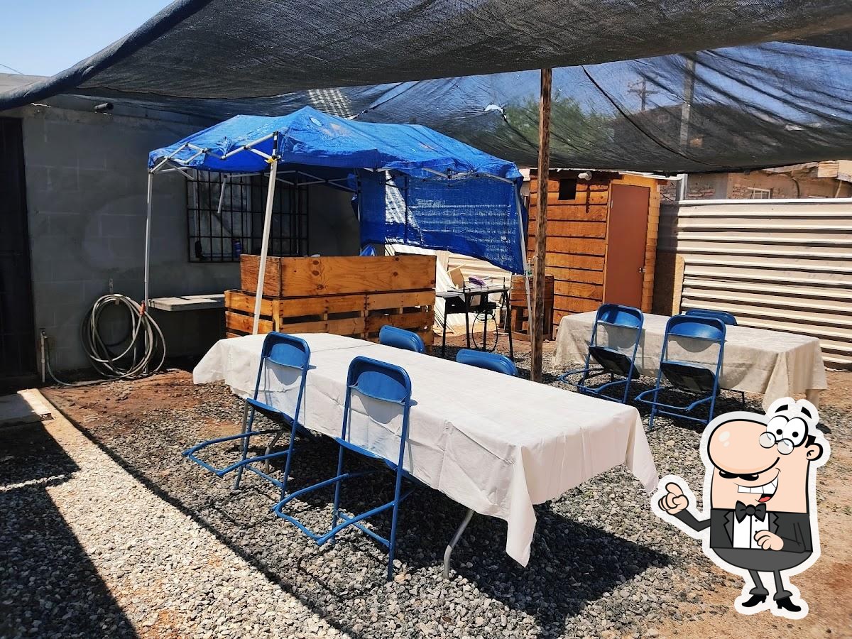 El Capitan Mantarraya Mariscos y Botanas, Mexicali - Menú del ...