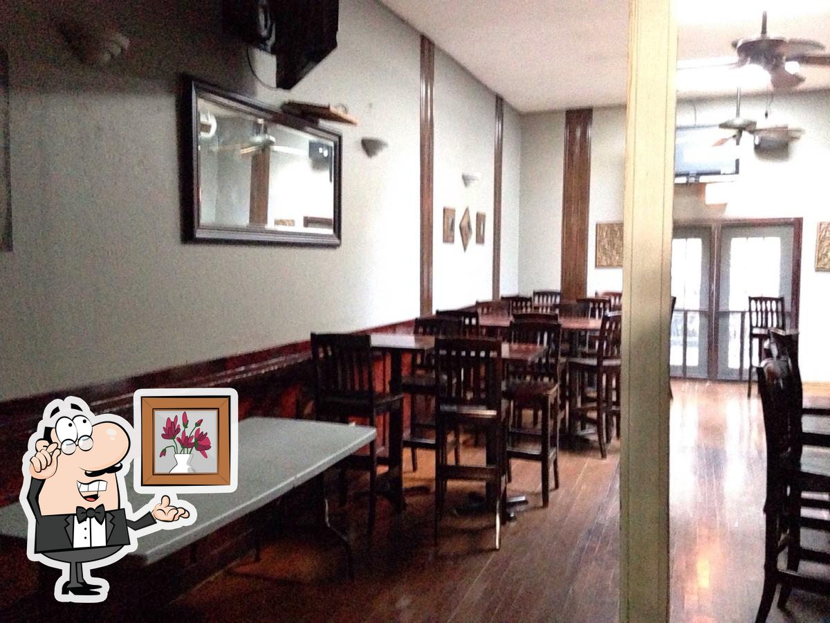 Dugans in Chicago - Restaurant menu and reviews