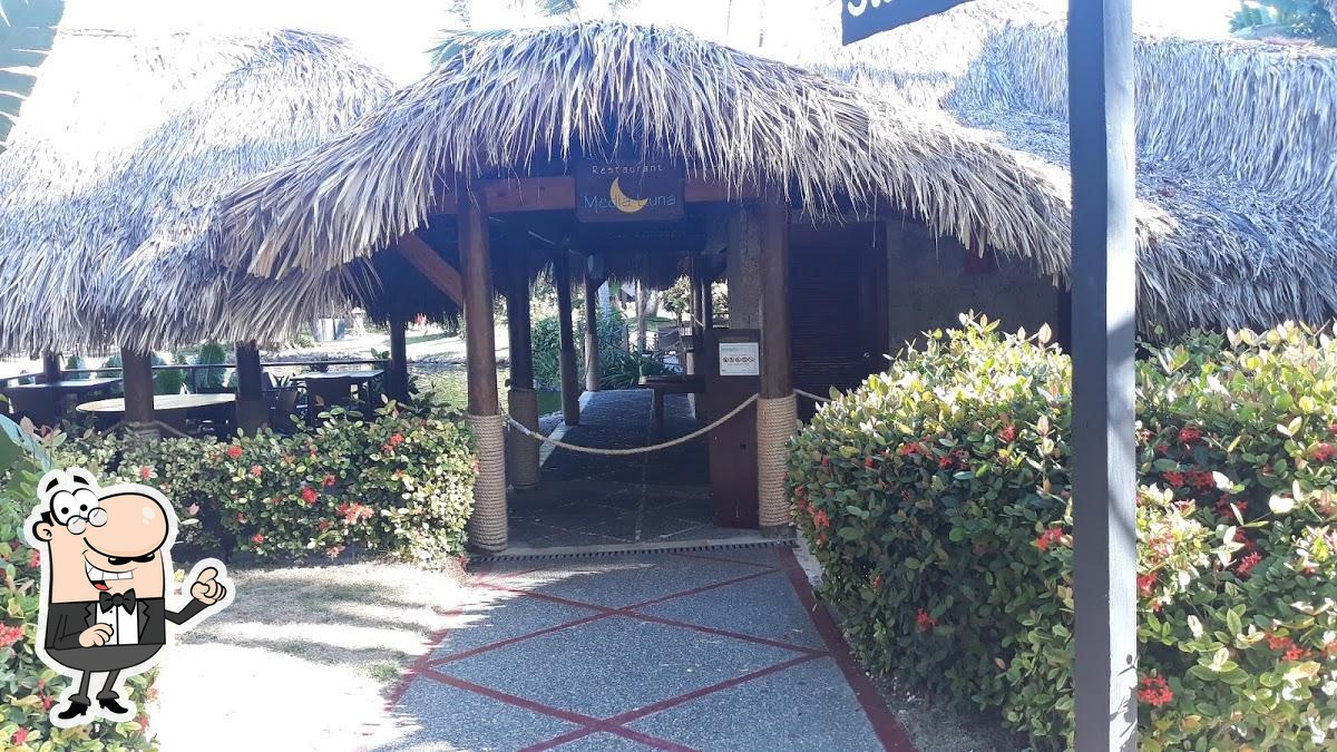 Media Luna restaurant, Punta Cana
