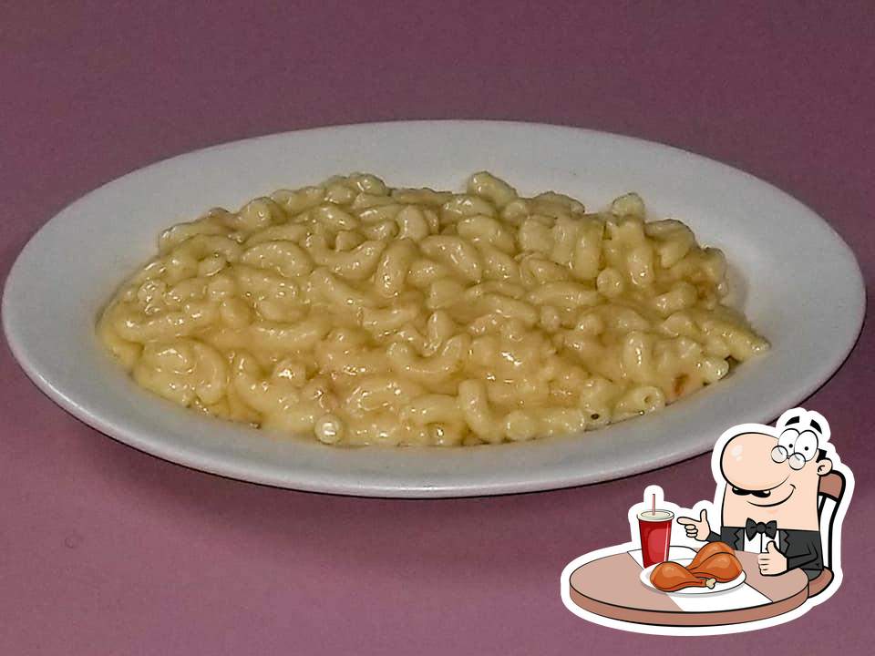 Mom's Savona Diner in Savona - Restaurant menu and reviews