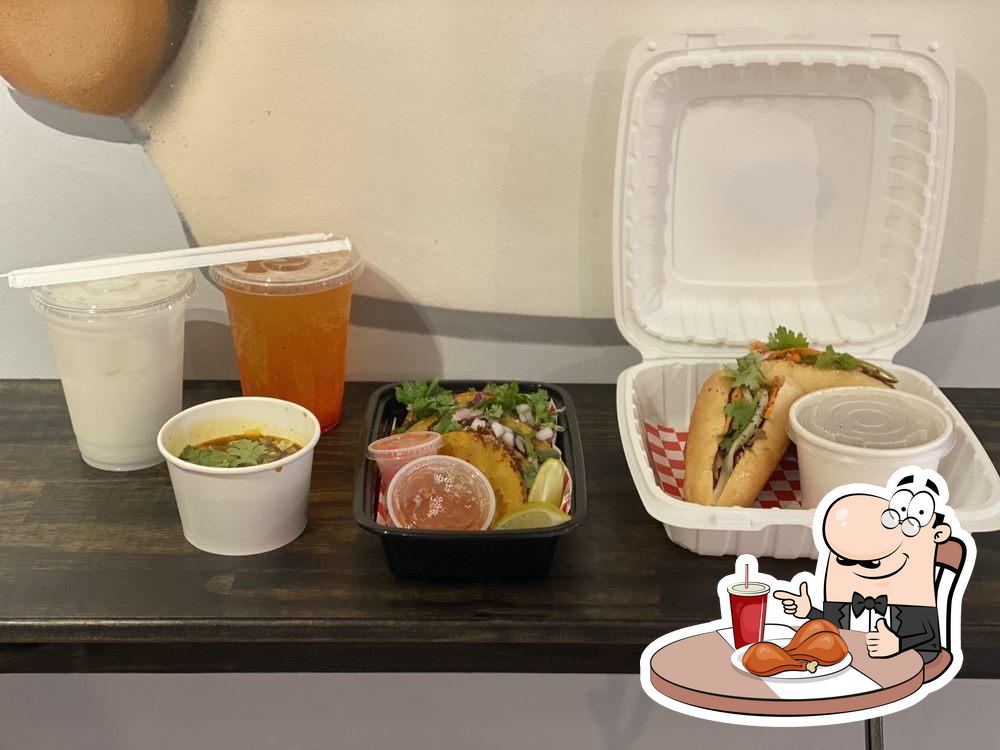 Cocina De Roja, 2334 S King St in Honolulu - Restaurant menu and reviews