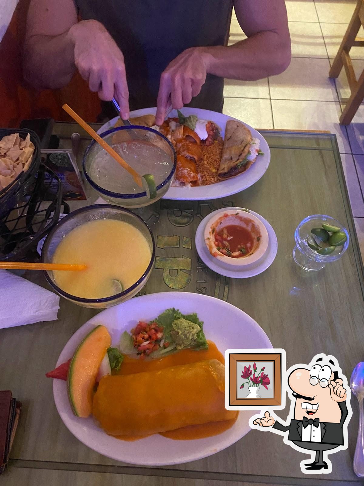 Pipis, Puerto Vallarta - Restaurant menu, prices and reviews